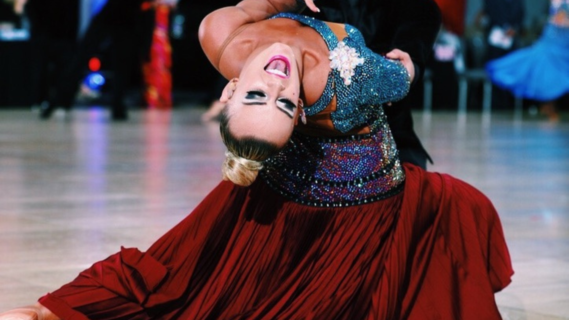 How to Dance Foxtrot